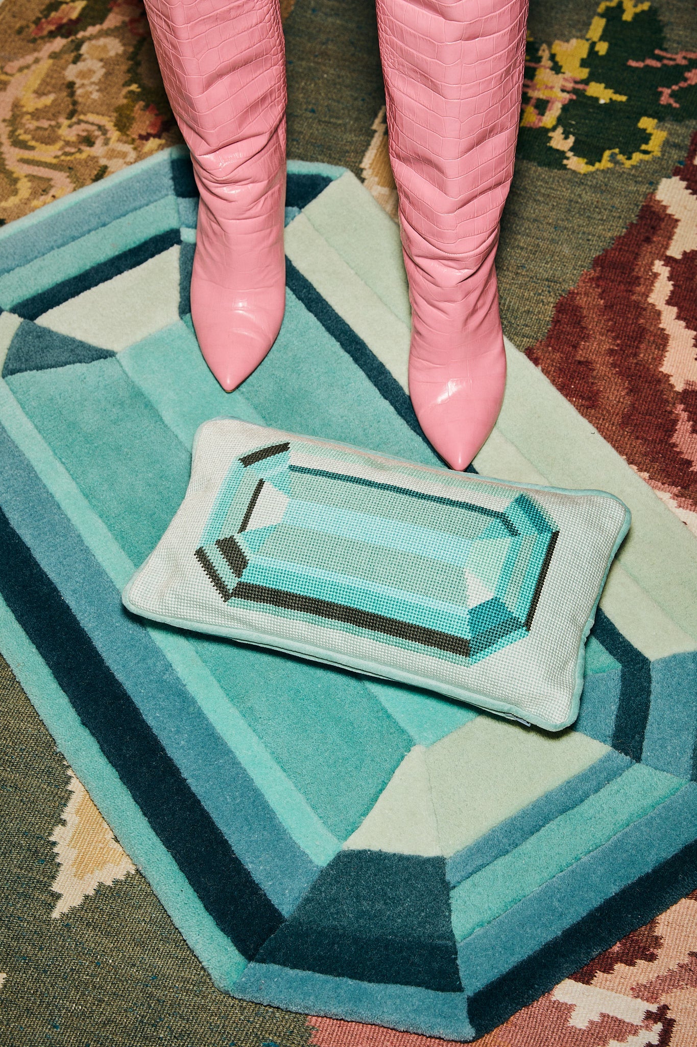 Blue Emerald Gem Rug – Wear The House